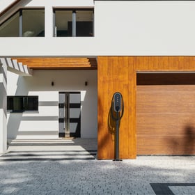 Compleo ePole Stele für eine eBox professional